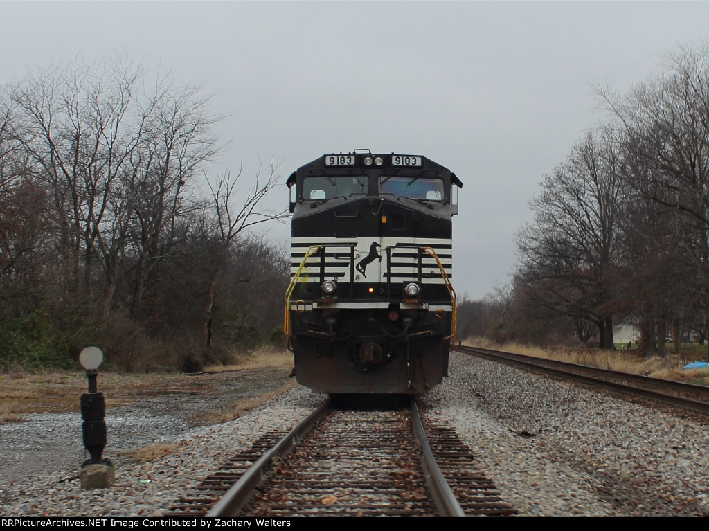 NS 9183 9147 BNSF 7809